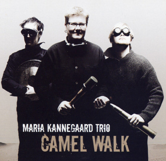 Maria Kannegaard Trio - Camel Walk (2008) | jazznblues.org